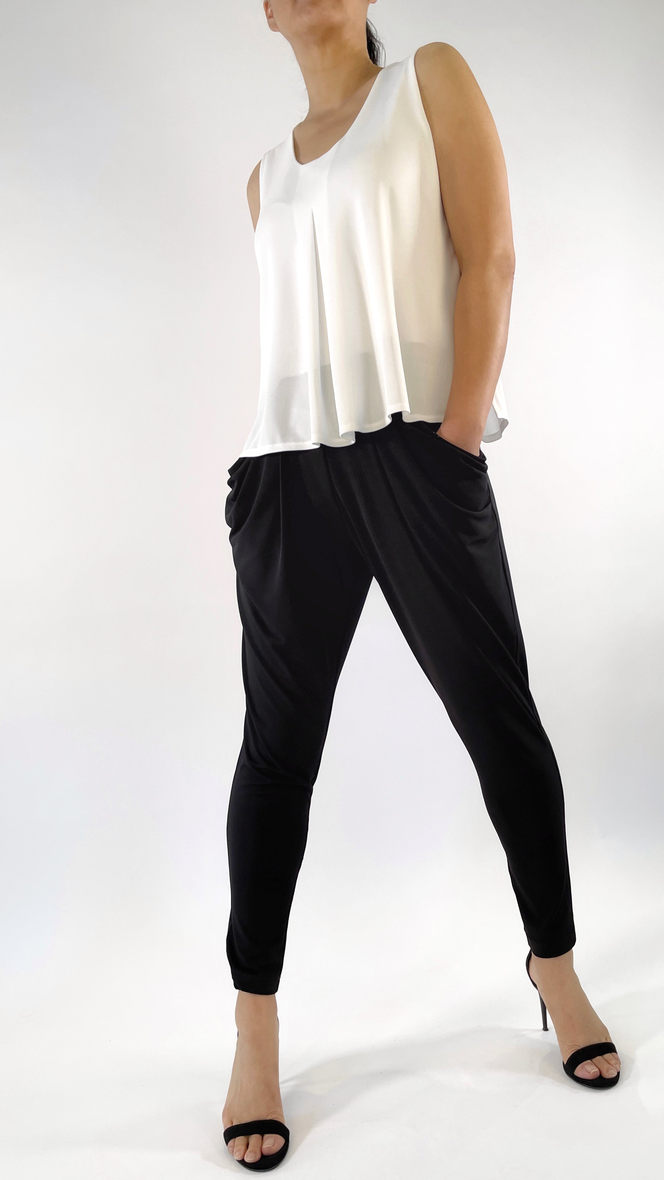 2 Layer Tank | PERIPHERY